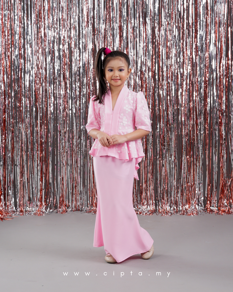 Kebaya Embun – CIPTA